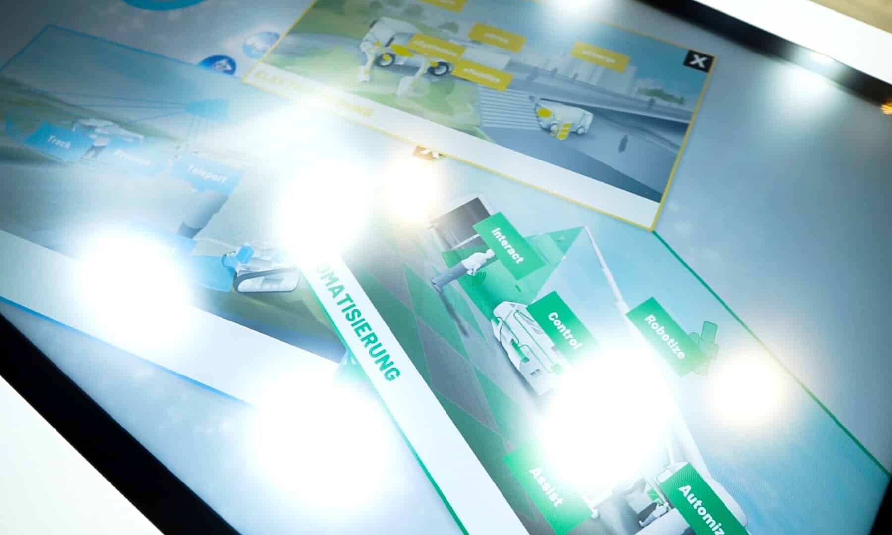 The most interactive Multi-Touch Table - Garamantis