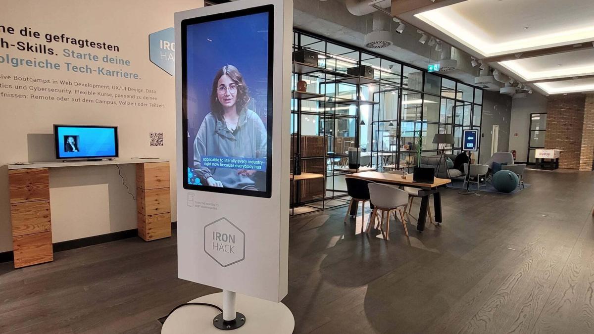 360° degree multitouch monitor - immersive experience ⏩